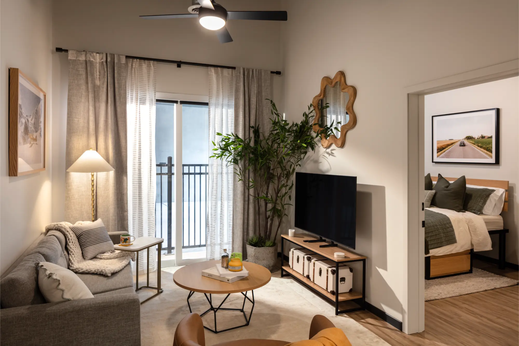 View Luxury Iowa Student Living Amenities | Replay Iowa City